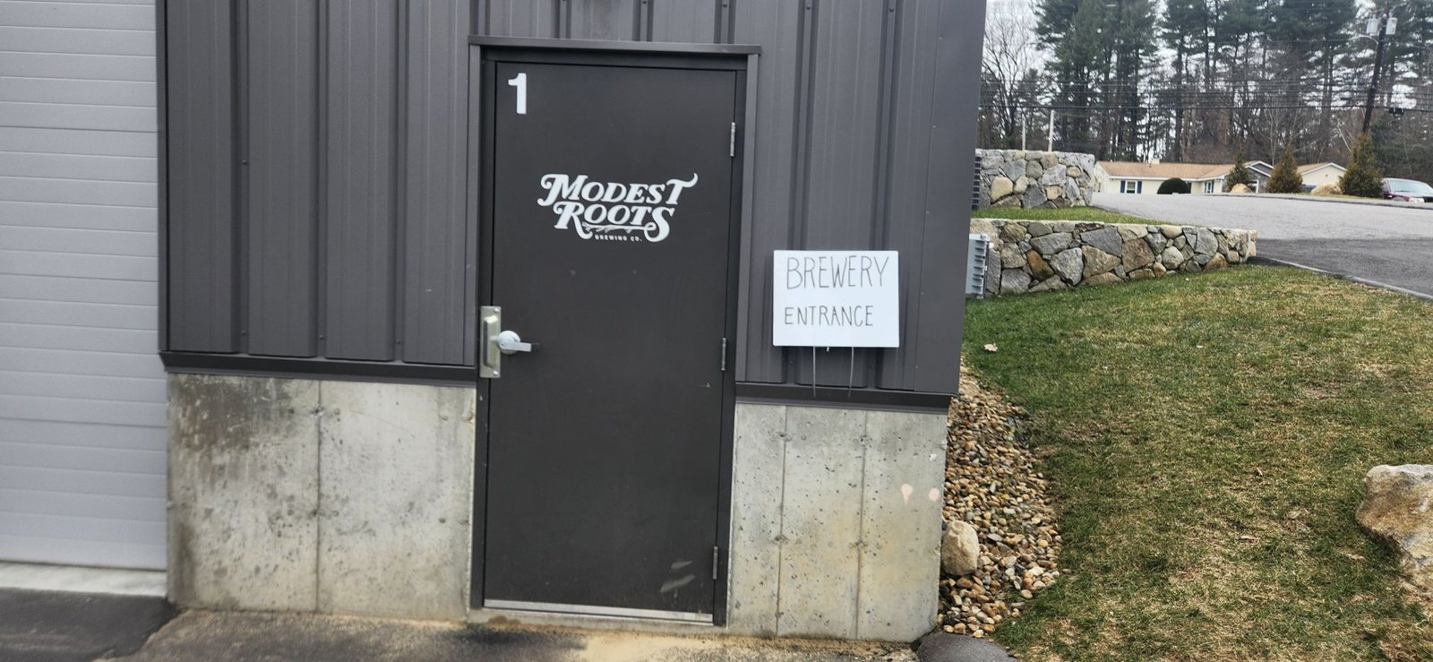 Modest Roots Brewing – Tyngsborough, MA – New England Beer Buddy